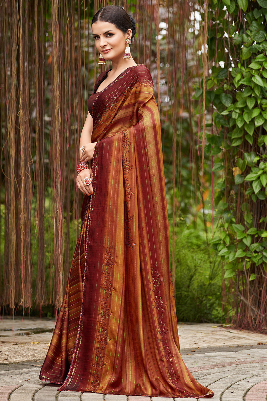 Buy Latest Chiffon Sarees online at Best Price - Karagiri