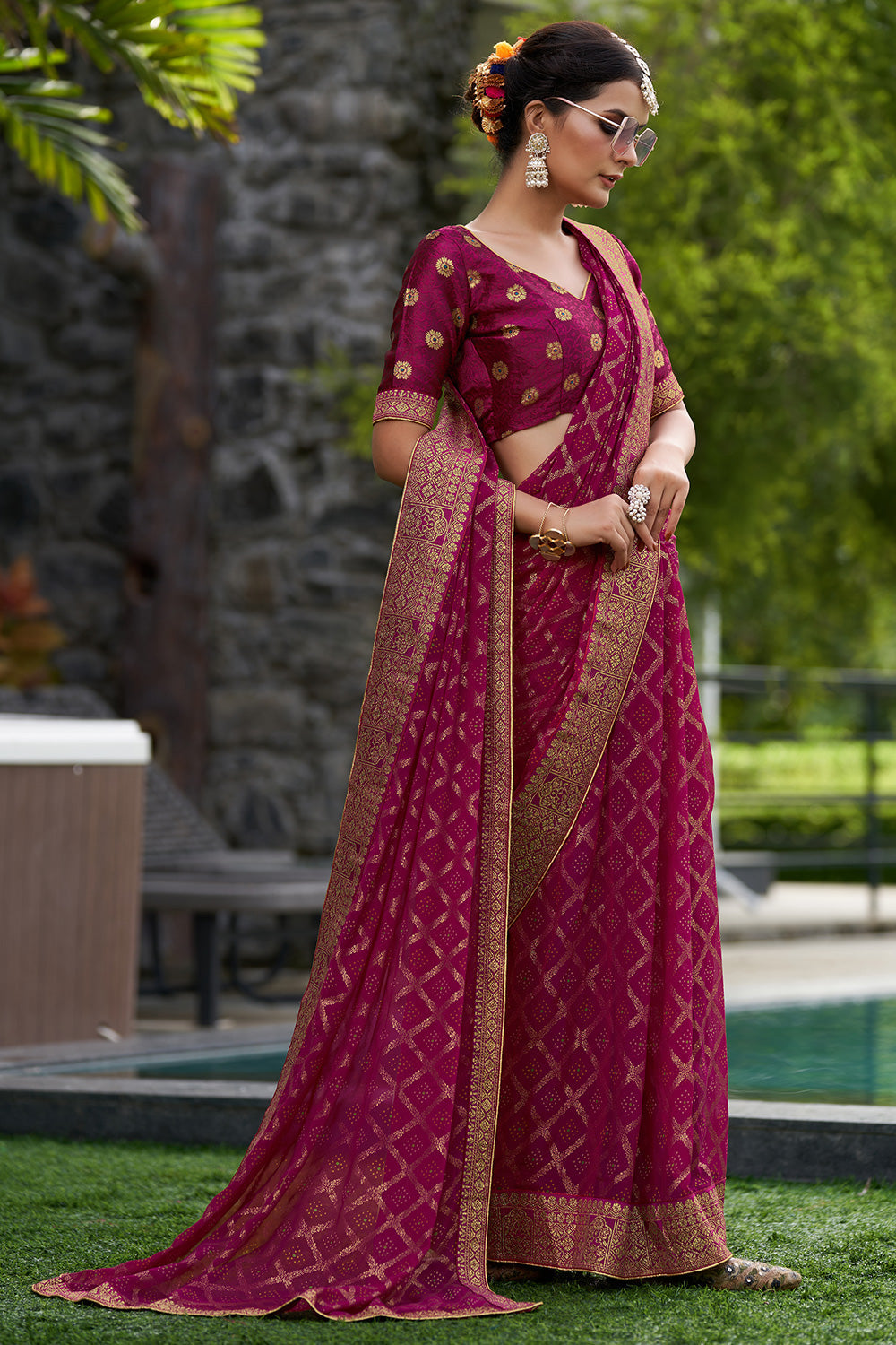 Buy Magenta Georgette Saree 61043 Online | Karagiri
