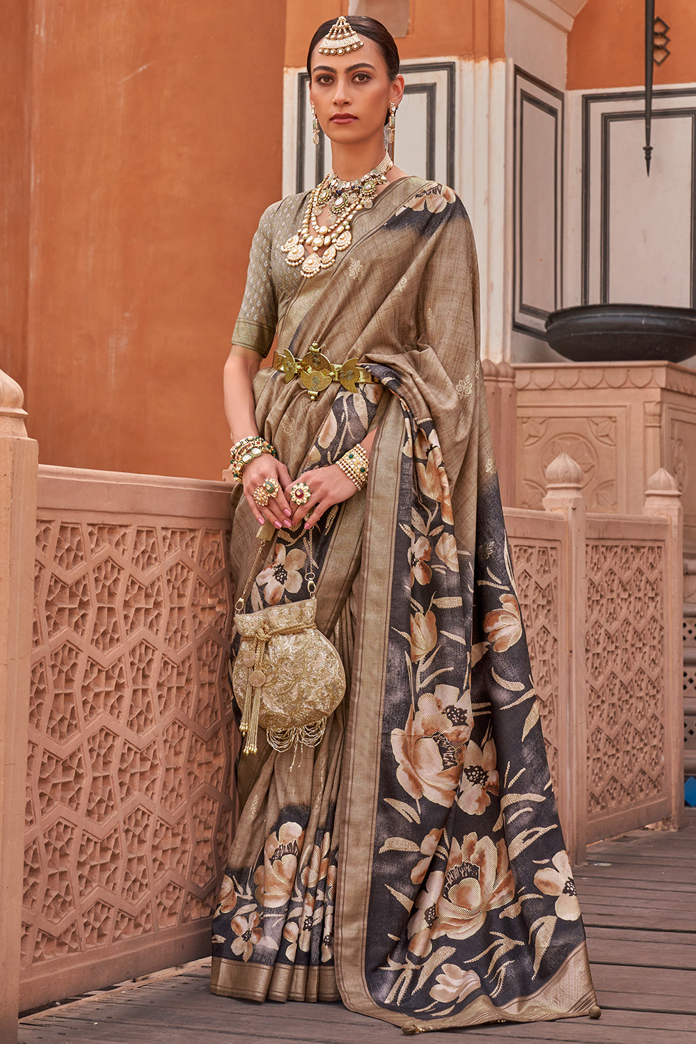 Brown Saree - Buy Stylish Brown Colour Sarees Online | Karagiri
