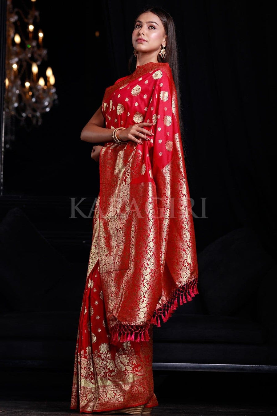 Red Saree - Shop Red Color Sarees Online in India | Karagiri