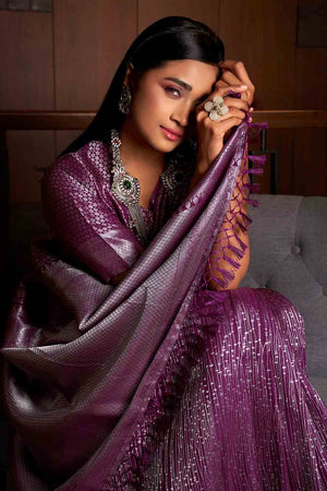 Purple Saree - Buy Trendy Purple Color Sarees Online | Karagiri
