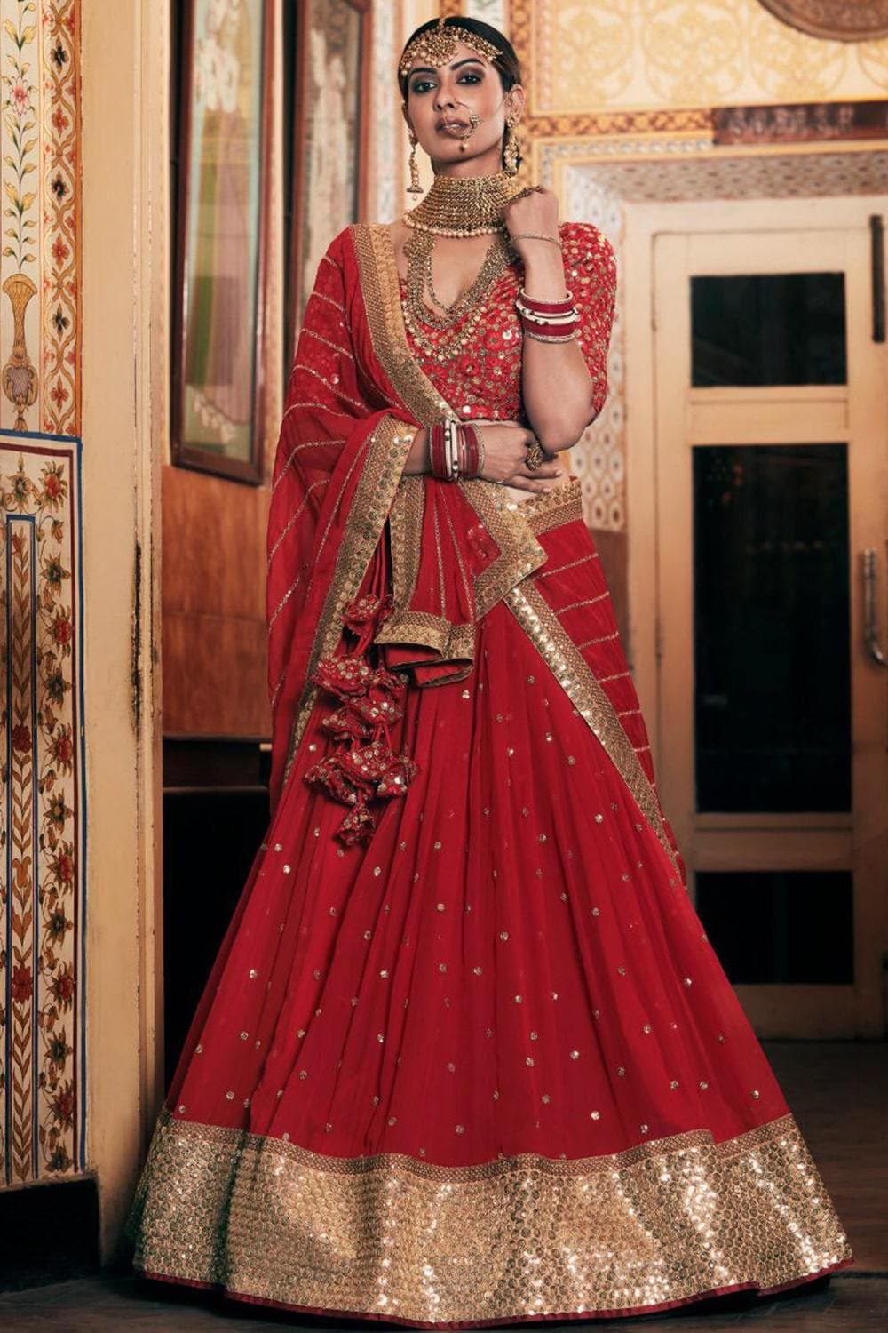 Red Saree - Buy Red Color Sarees Online in India | Karagiri