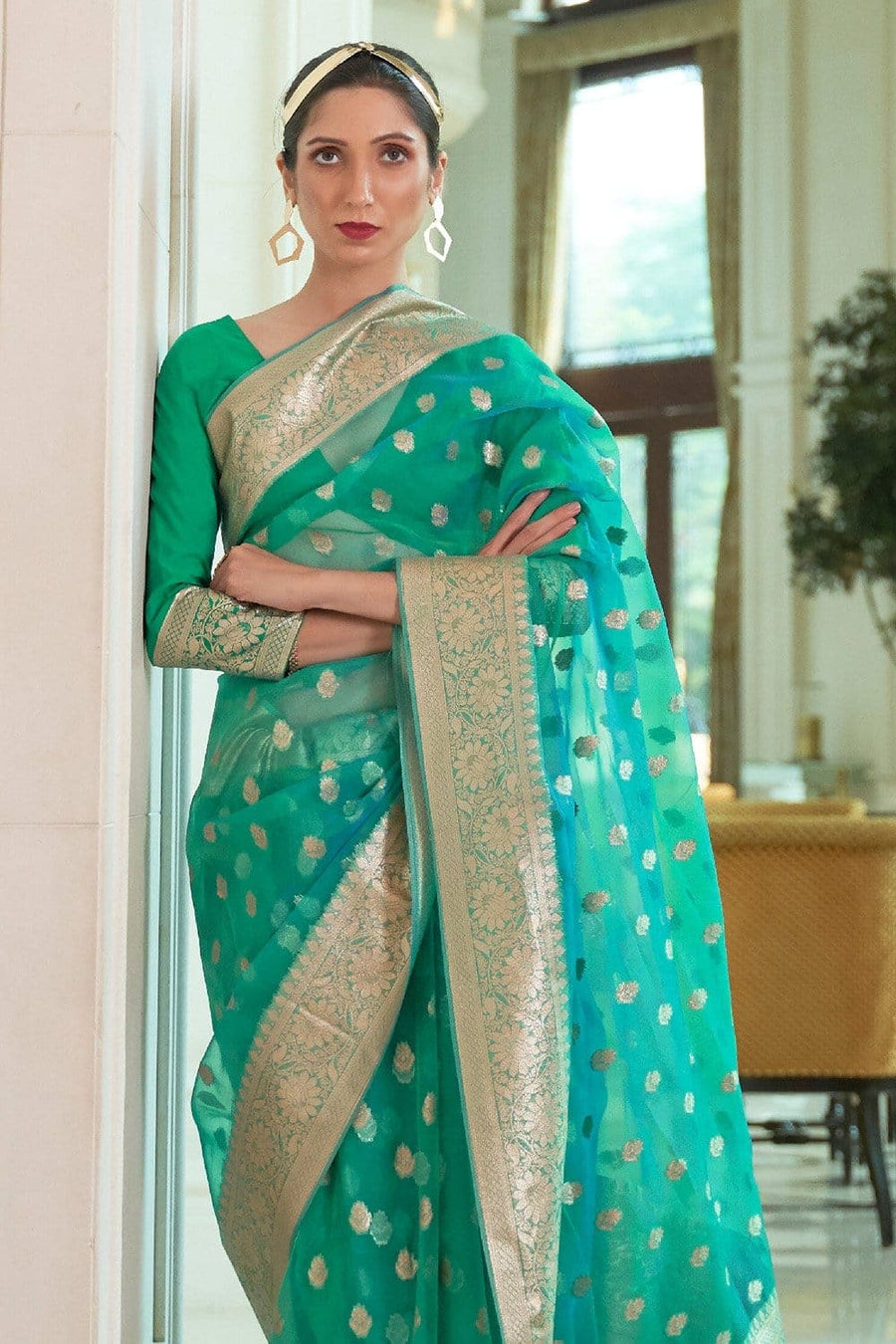 Shop for Latest Green Sarees Online in India | Karagiri