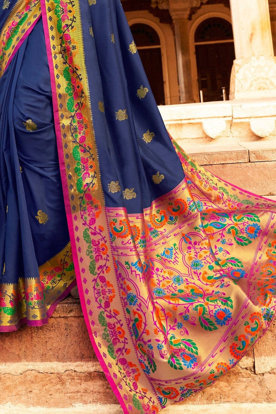 Buy Deep Blue Woven Paithani Saree Online | Karagiri